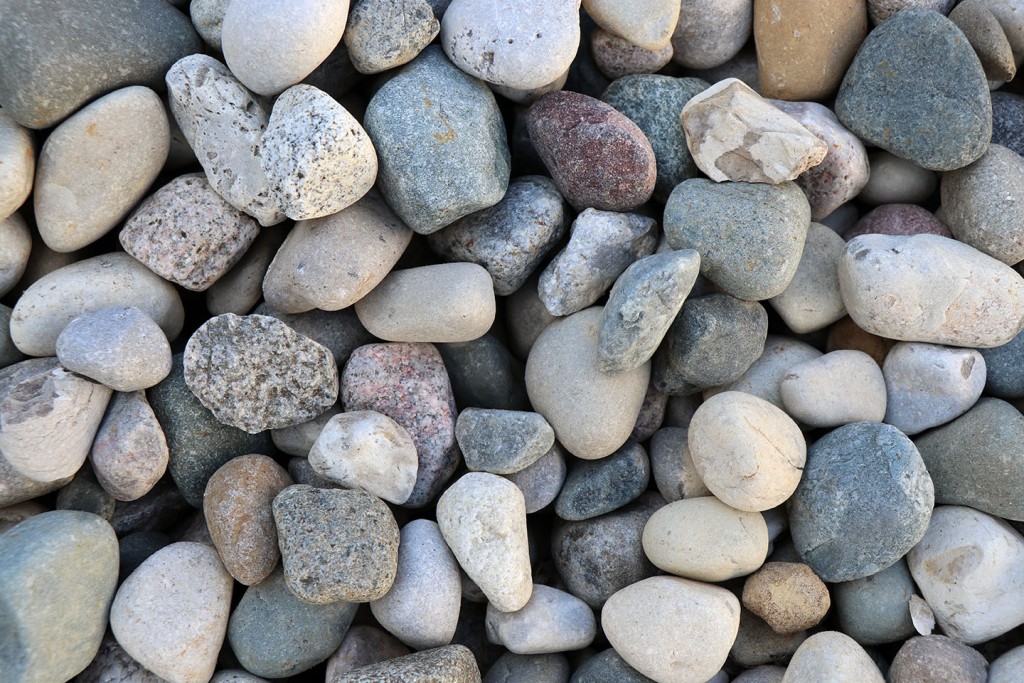 1" - 2" Washed Stone - Timber Ridge Wood Products